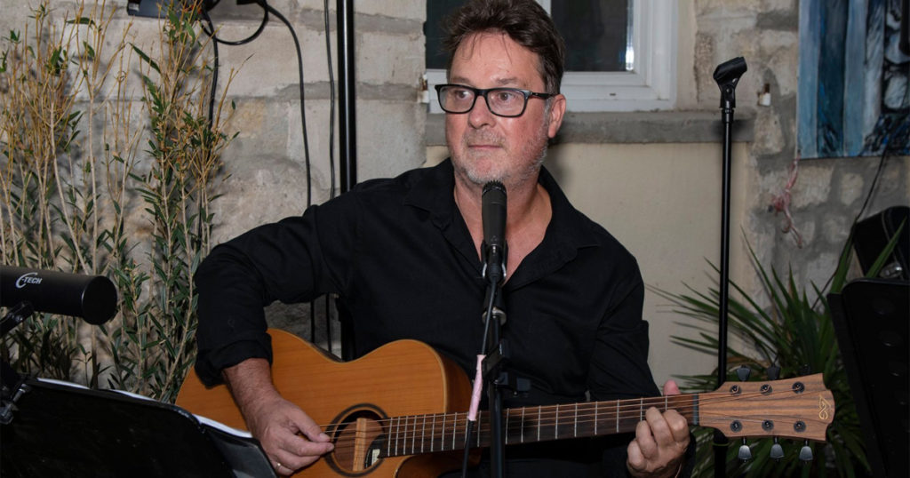 Bernard Mathes vient de publier un récit sur Nîmes en 1981. Un récit ...